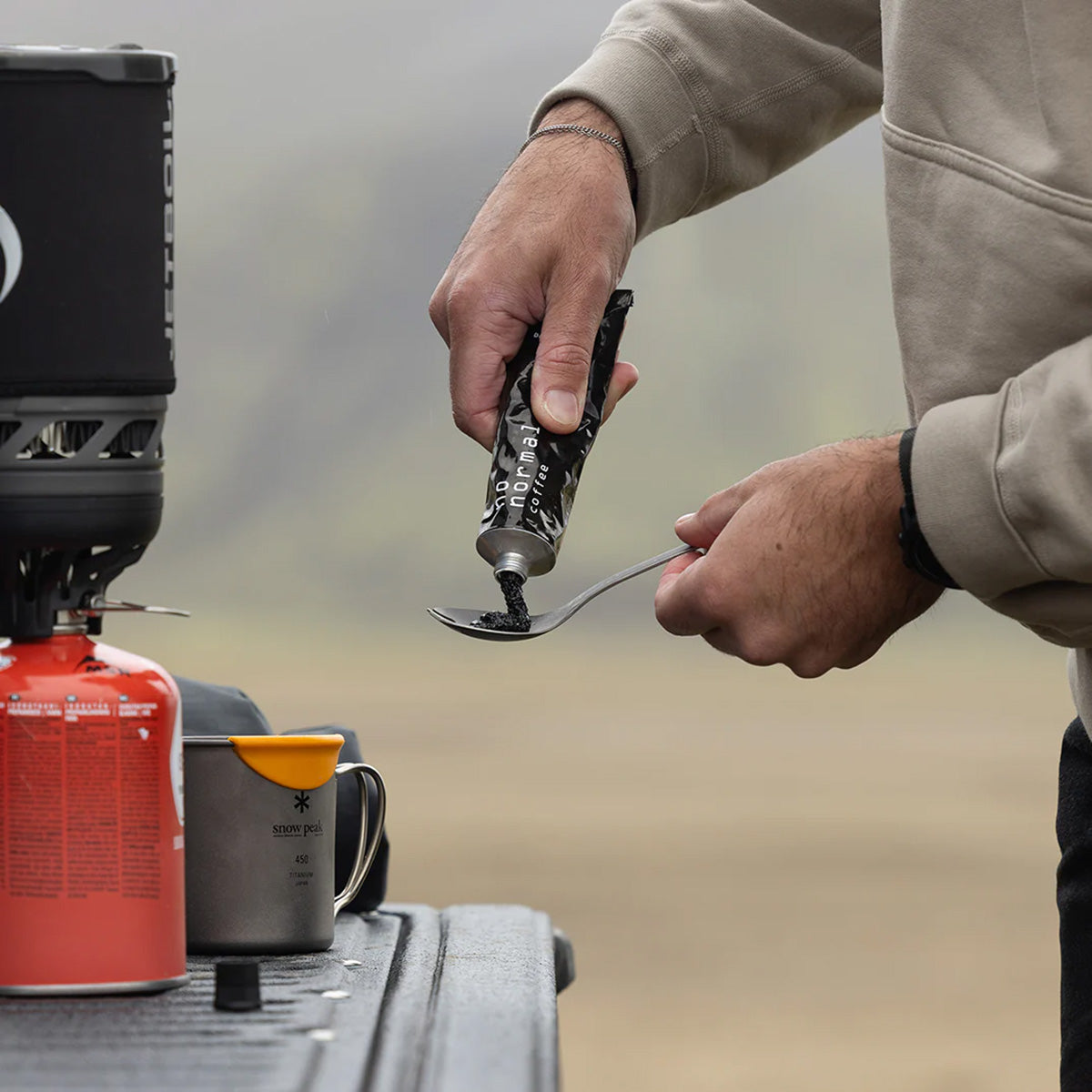 Base Camp Food: lightweight, expedition freeze dried meals and stoves